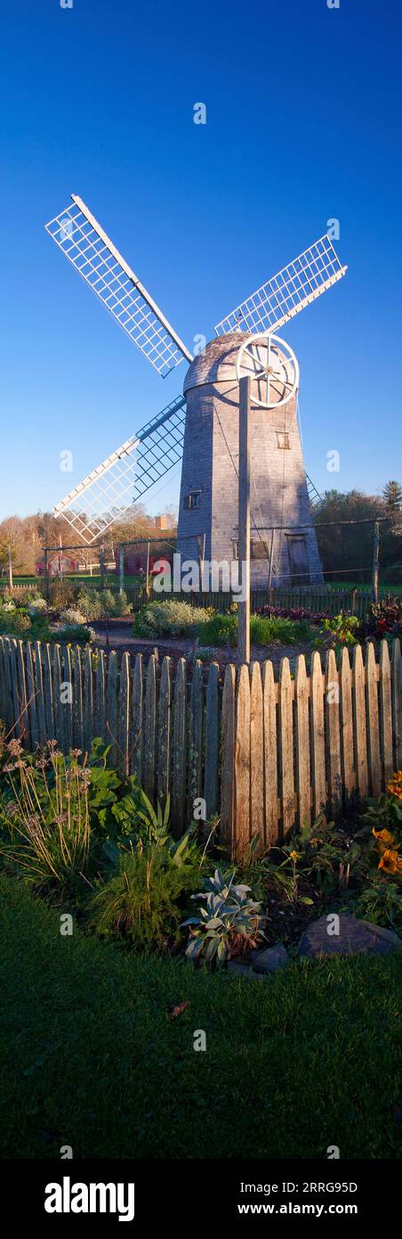 Robert sherman windmill hi-res stock photography and images - Alamy