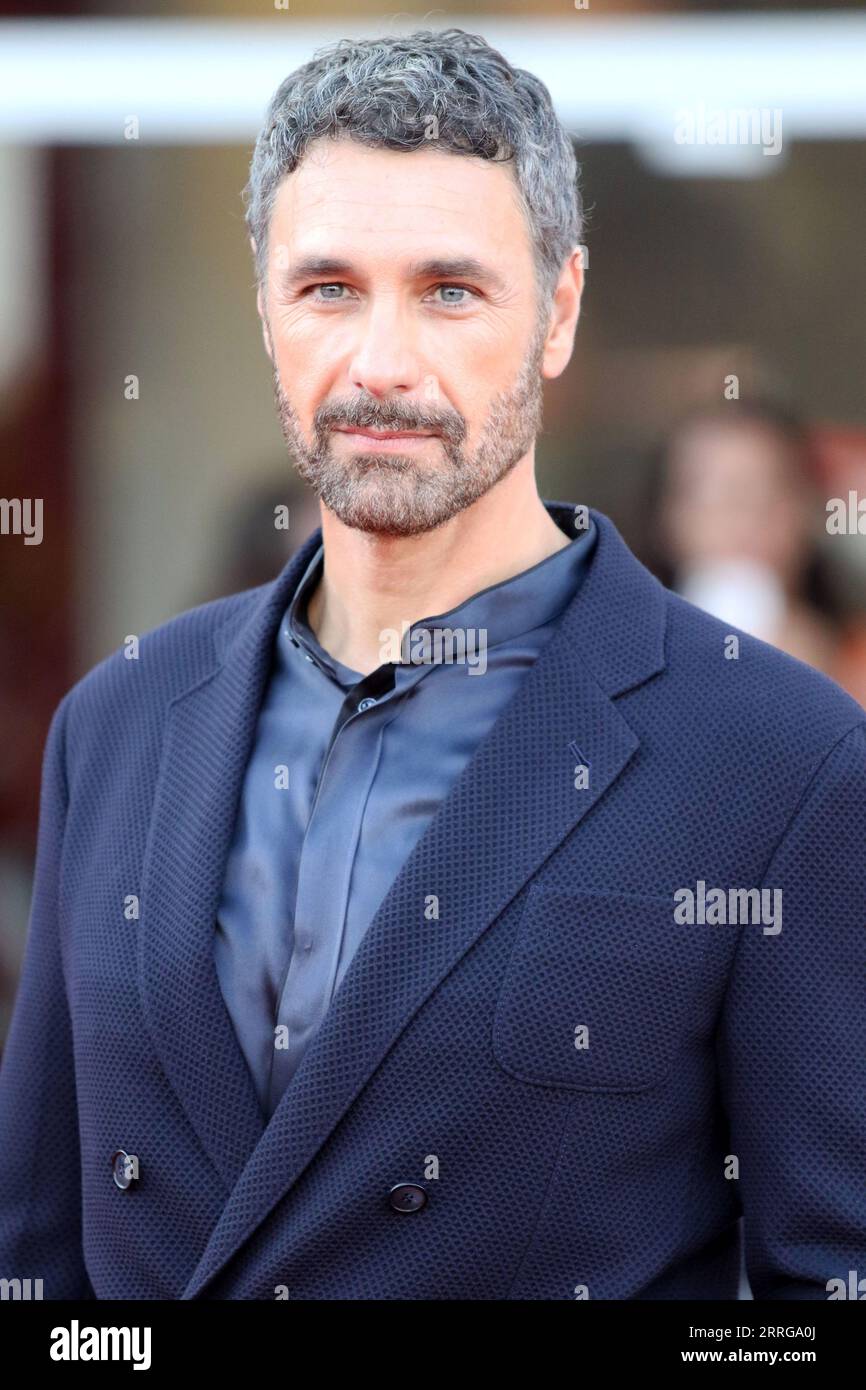 Italy, Lido di Venezia, September 07, 2023: Raoul Bova attends the red ...