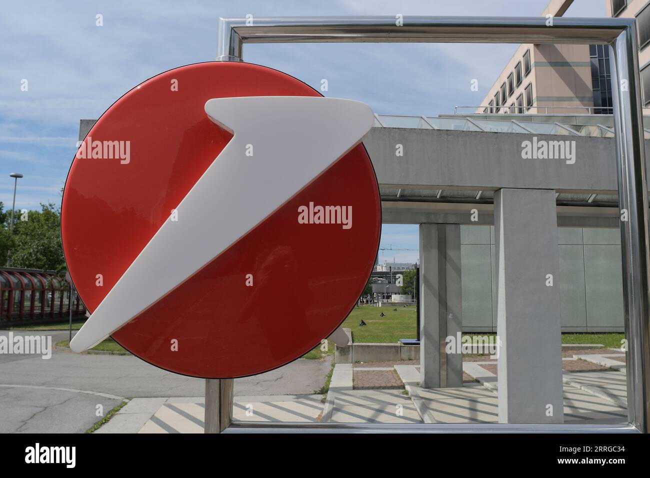 Bank austria logo hi-res stock photography and images - Alamy