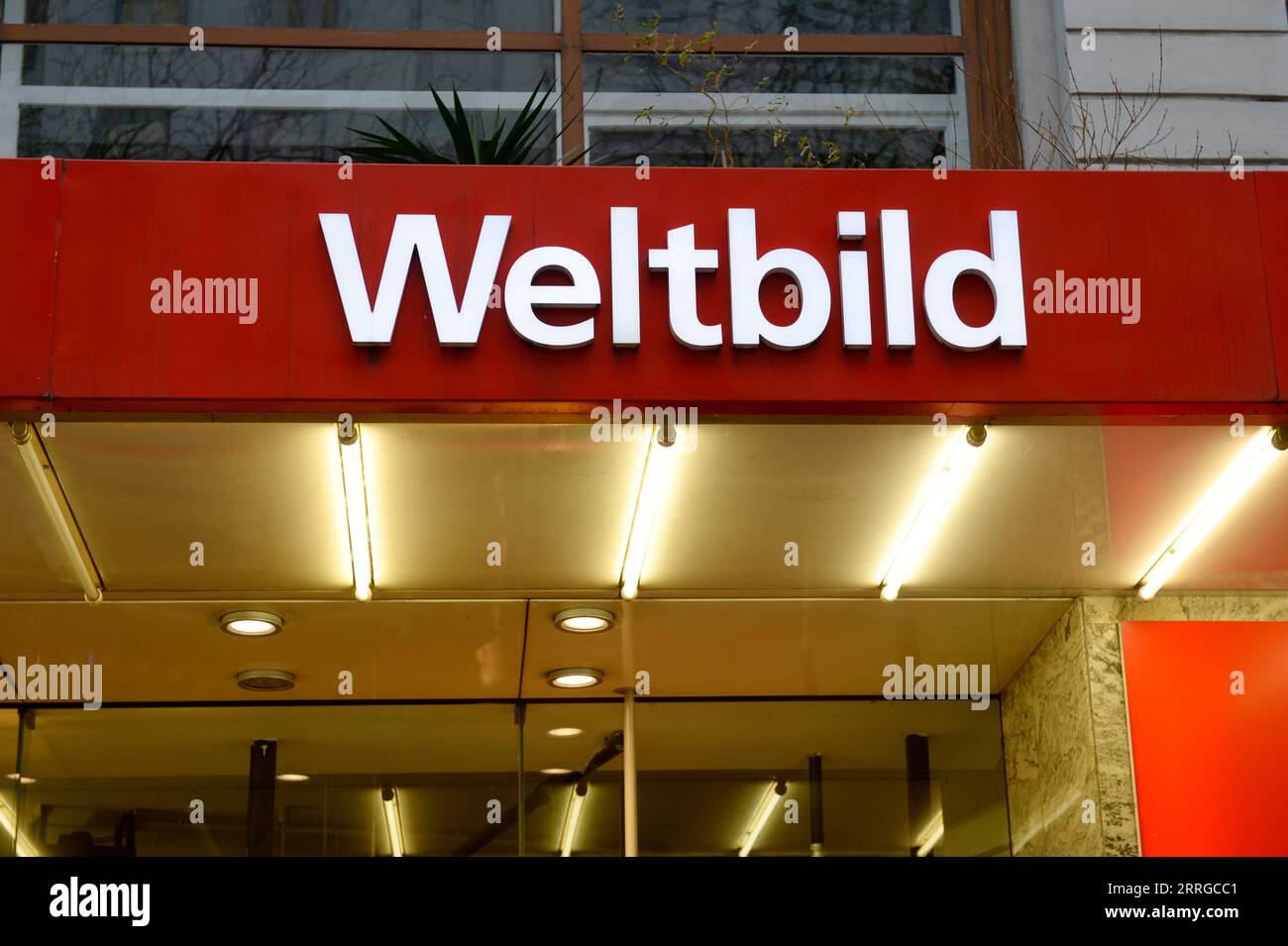 Weltbild lettering hi-res stock photography and images - Alamy