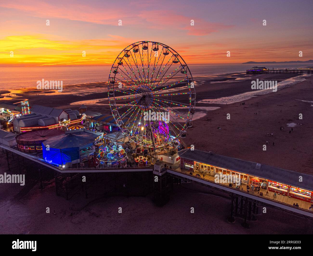 Blackpool Central Pier Stock Photo - Alamy