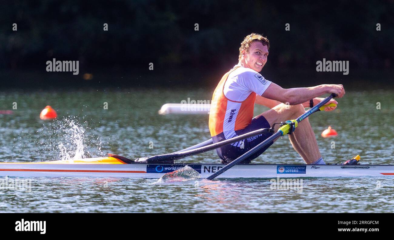BELGRADE - Simon van Dorp in action in the semi-final single skiff ...