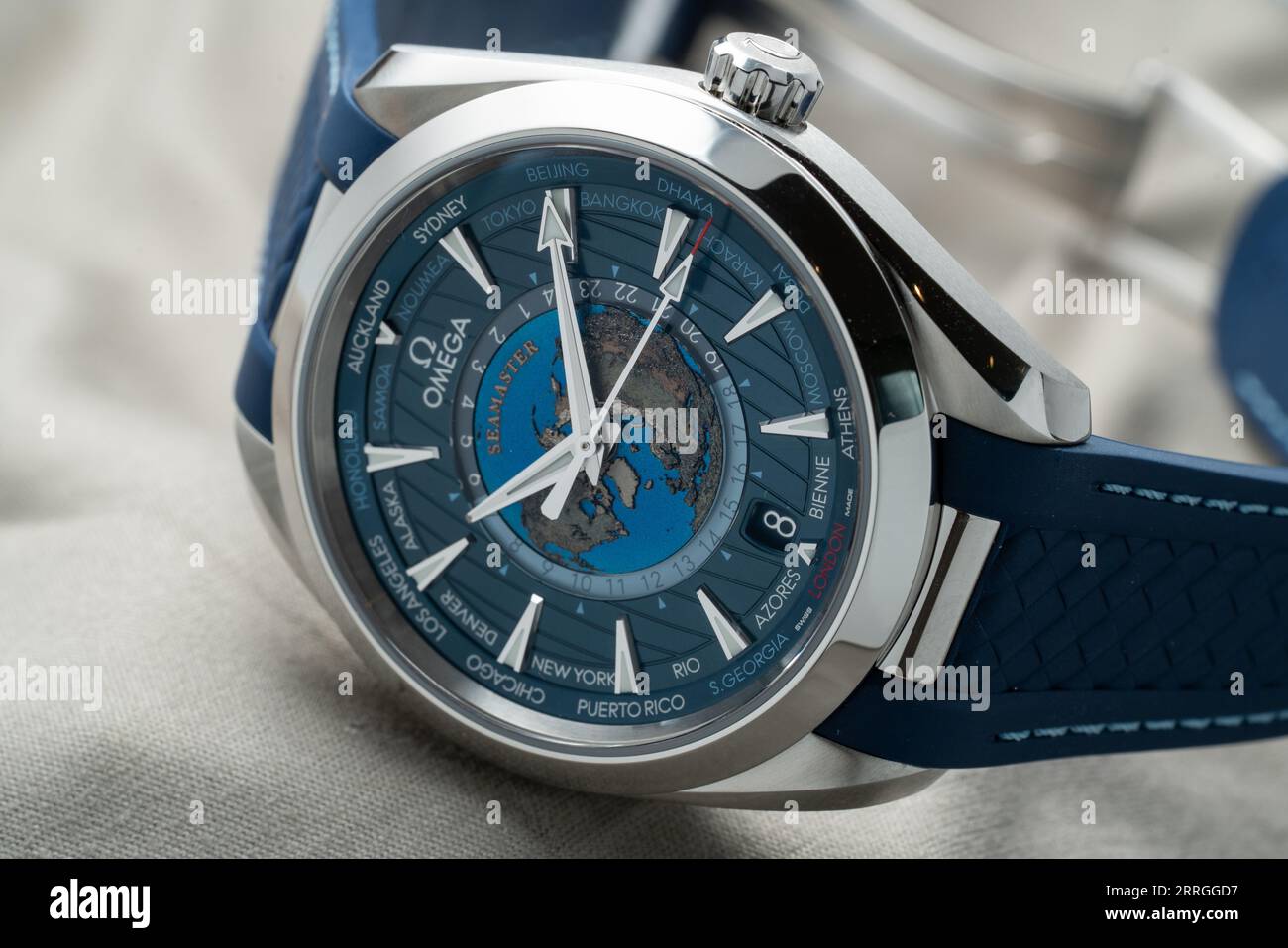 Omega Seamaster Aqua Terra Worldtimer Stock Photo - Alamy