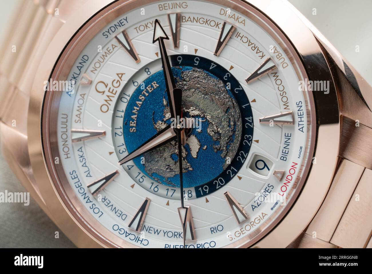 Omega Seamaster Aqua Terra Worldtimer Stock Photo - Alamy