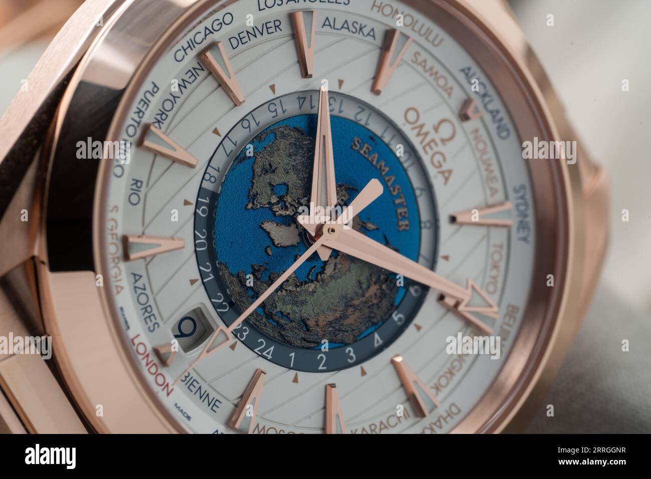 Omega Seamaster Aqua Terra Worldtimer Stock Photo - Alamy