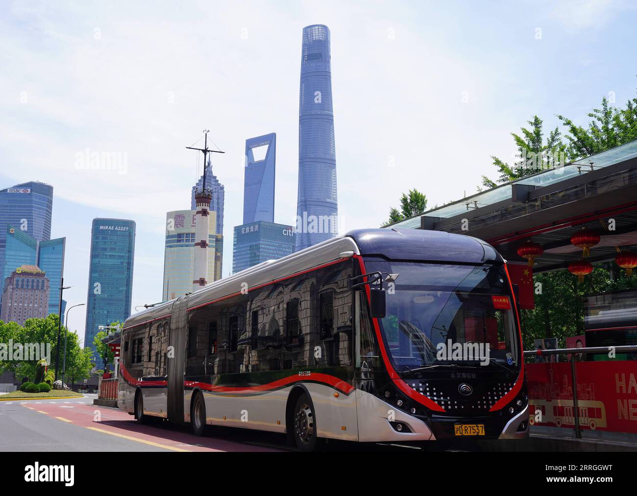 Routes resumption hi-res stock photography and images - Alamy