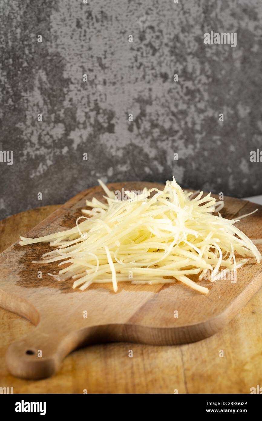 Potato shreds hi-res stock photography and images - Alamy