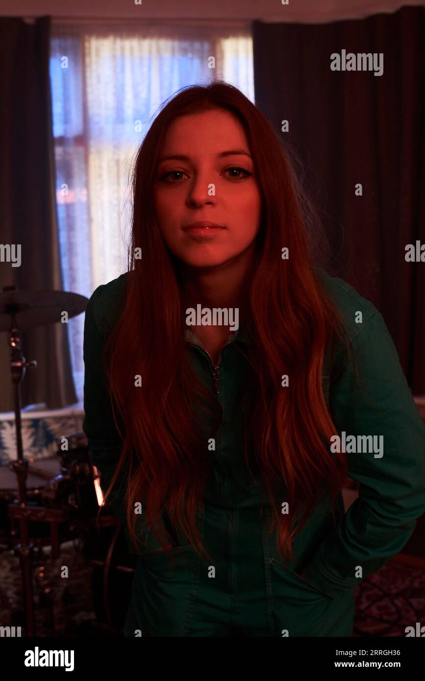 Jade bird musician hi-res stock photography and images - Alamy