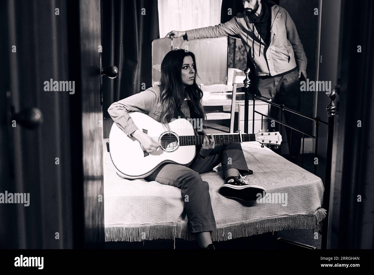 Jade bird musician hi-res stock photography and images - Alamy