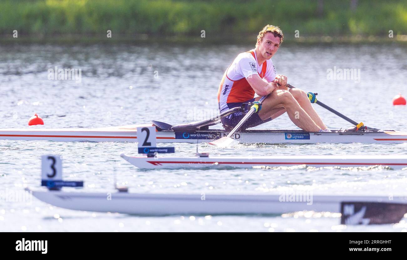 BELGRADE - Simon van Dorp in action in the semi-final single skiff ...