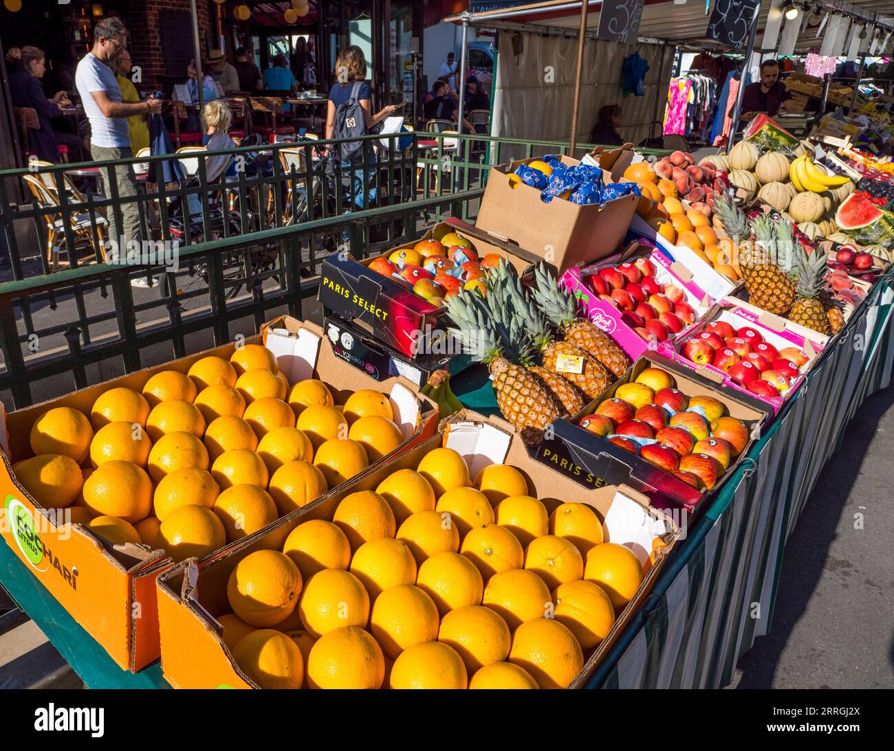 Colourful market food hi-res stock photography and images - Alamy