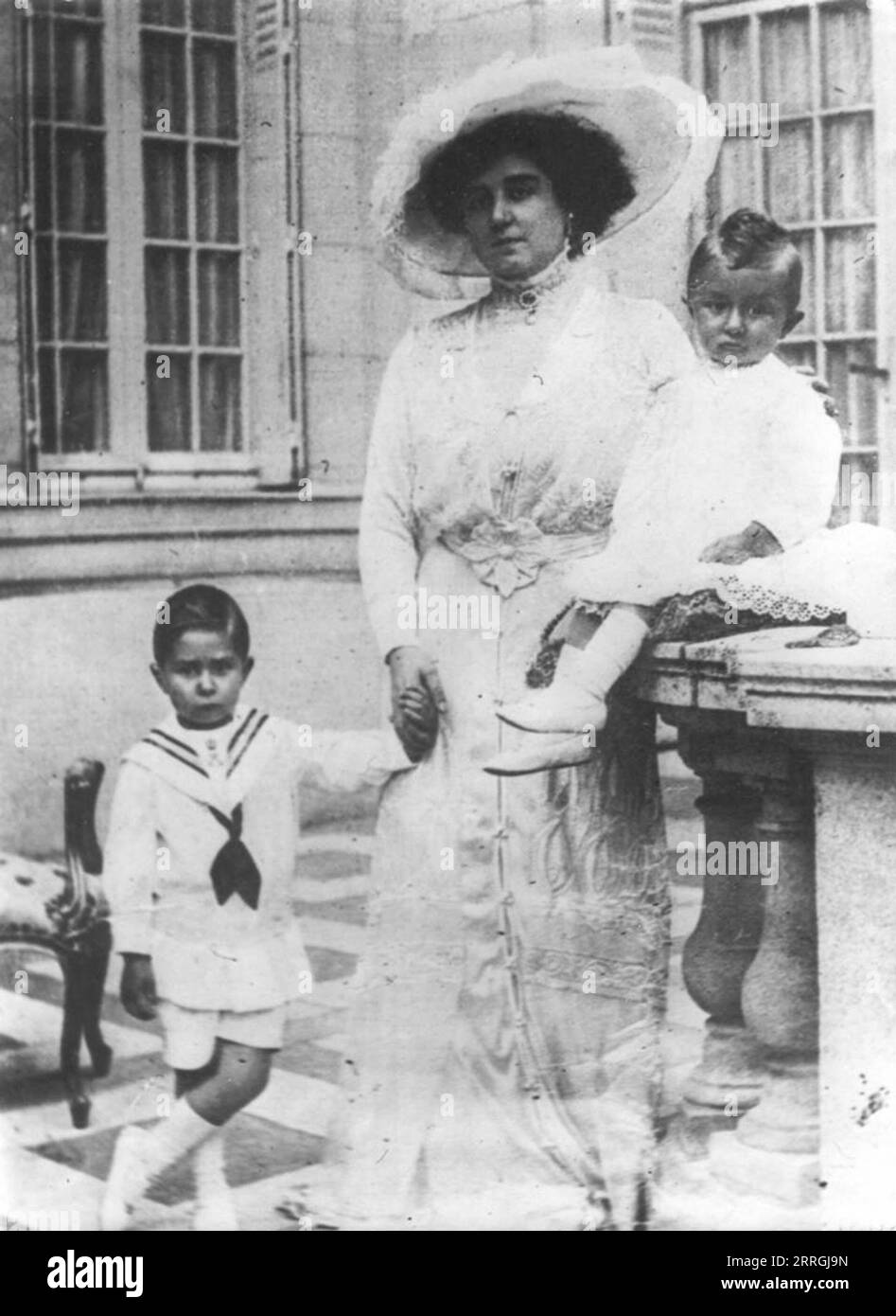 Caroline Lacroix and her children, Lucien, Duke of Tervuren and ...