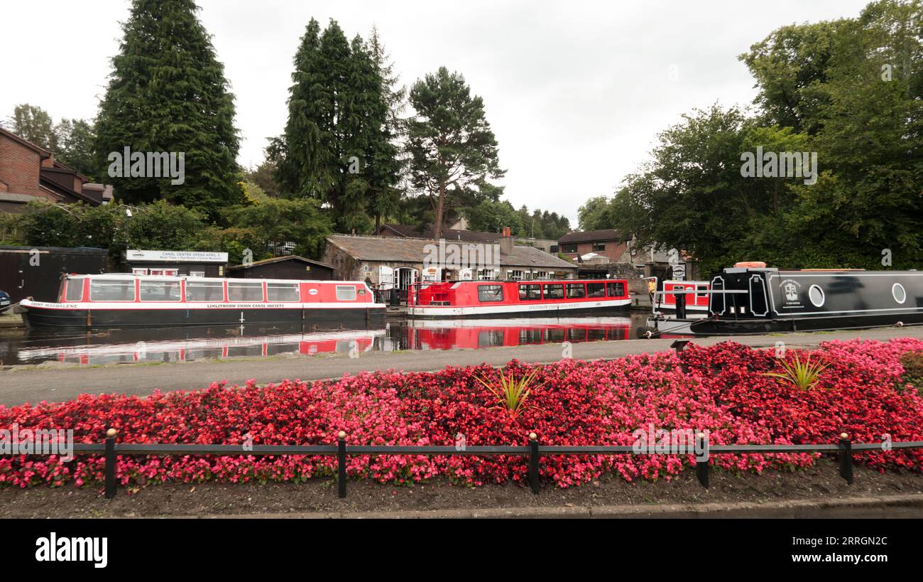 Linlithgow Canal Centre Stock Photo - Alamy