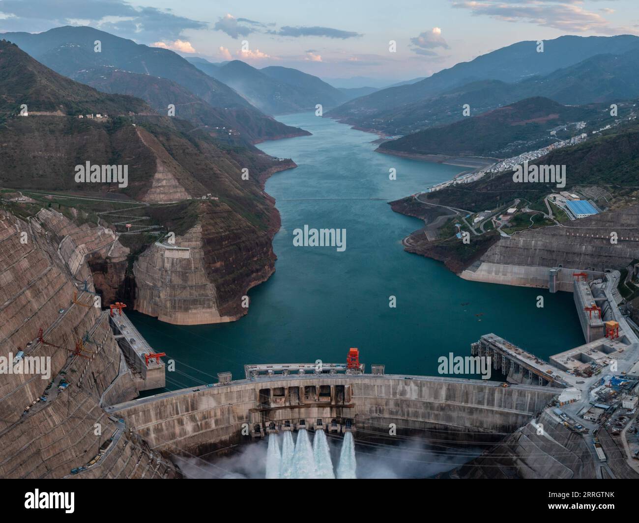 Baihetan hydropower station hi-res stock photography and images - Alamy