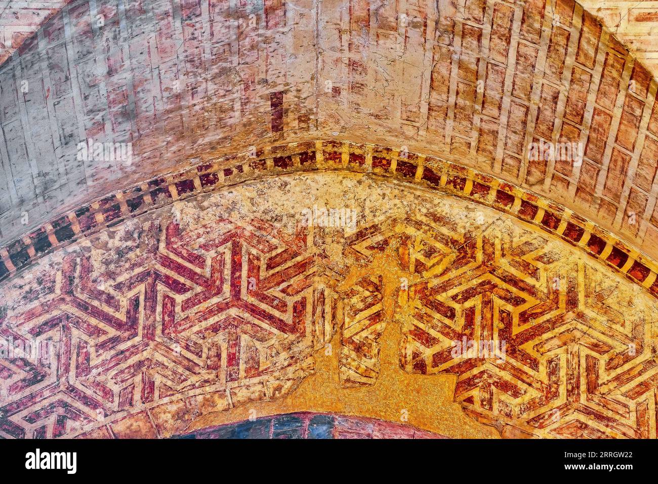 Medieval ceiling architecture hi-res stock photography and images - Alamy