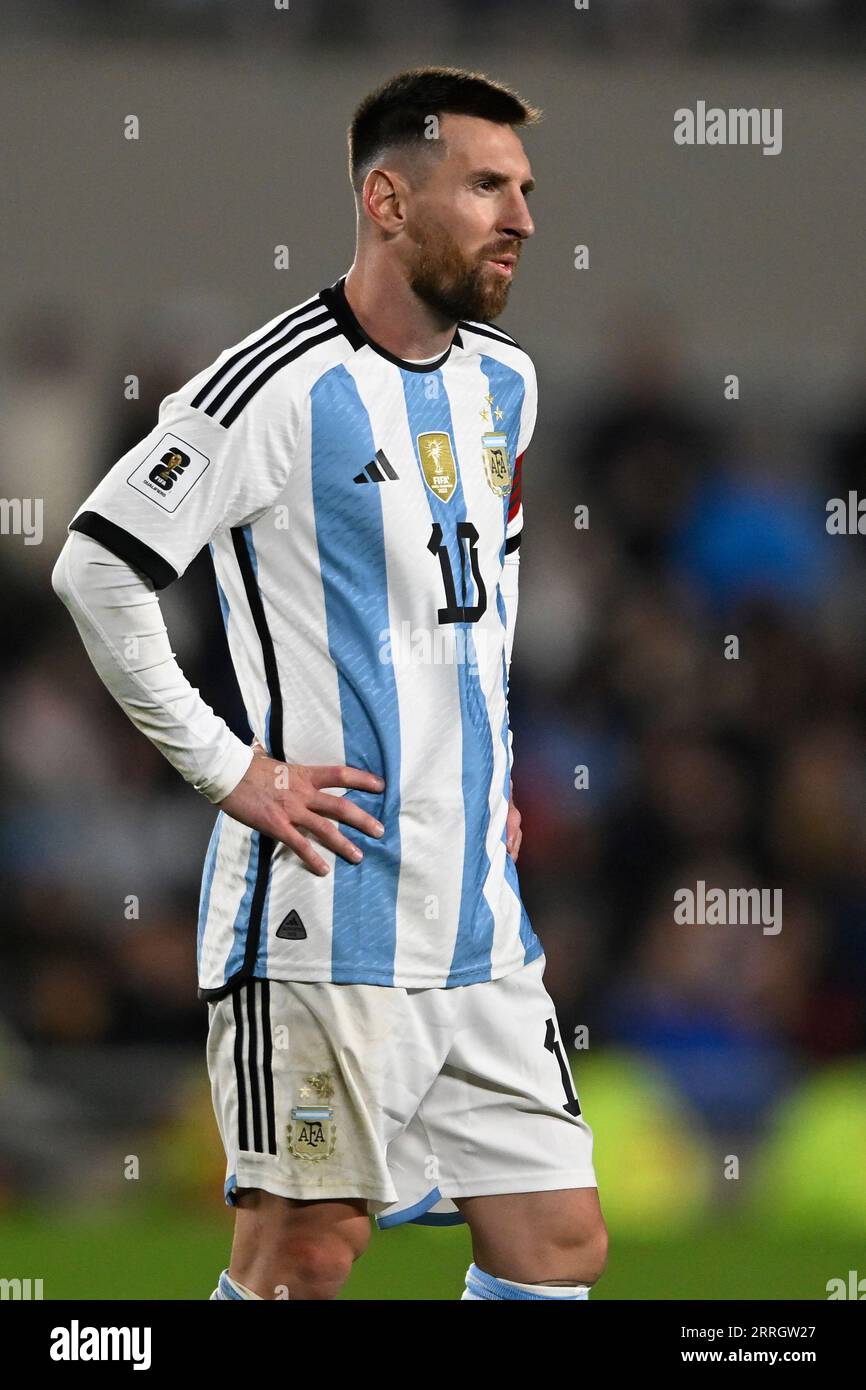 BUENOS AIRES, ARGENTINA - SEPTEMBER 07: Lionel Messi of Argentina ...