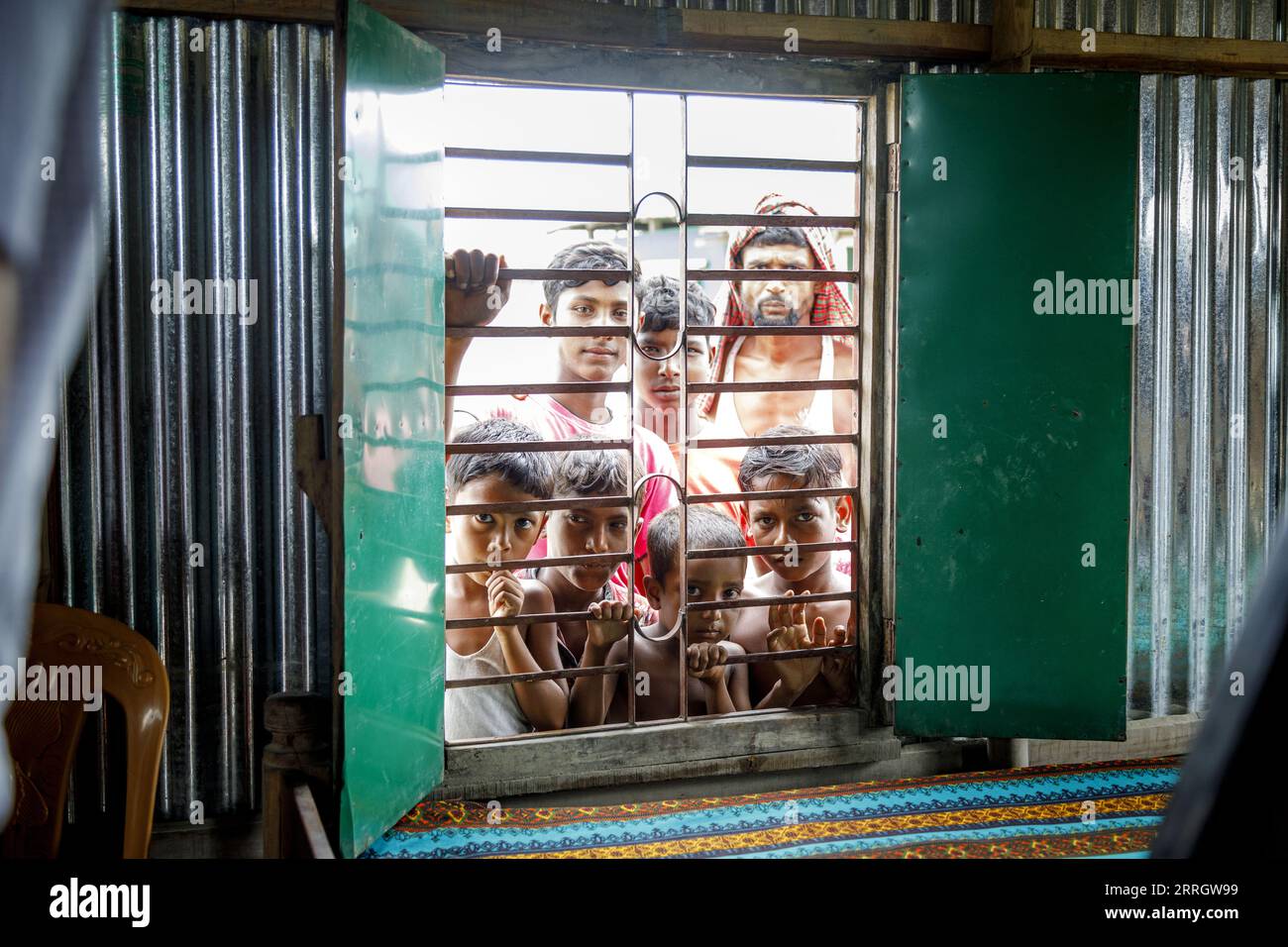 Bangladesh school building hi-res stock photography and images - Alamy