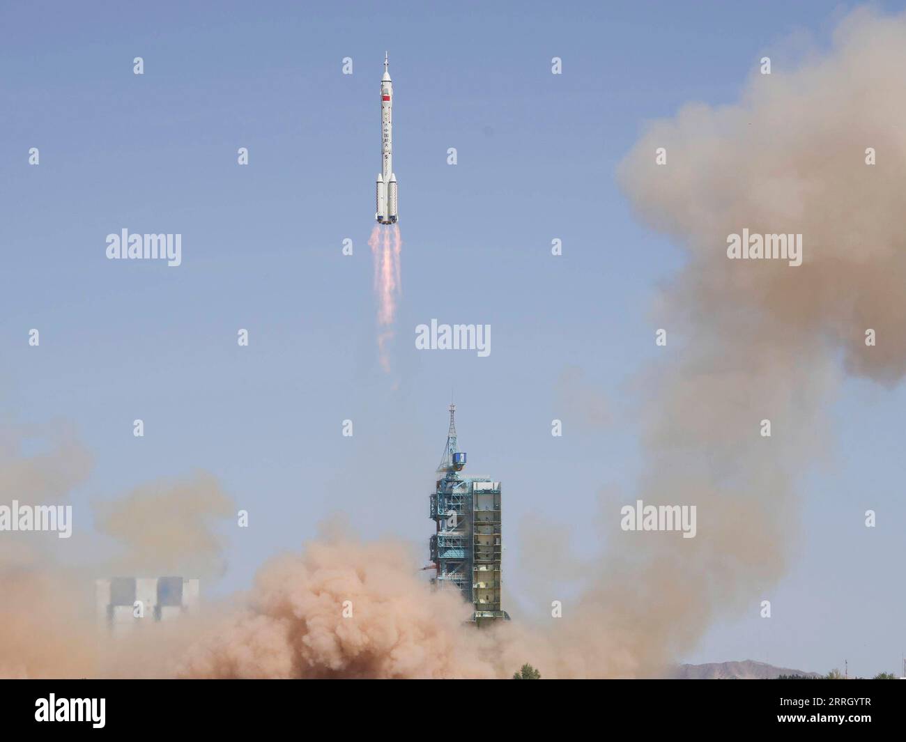 Crew 5 launch hi-res stock photography and images - Alamy