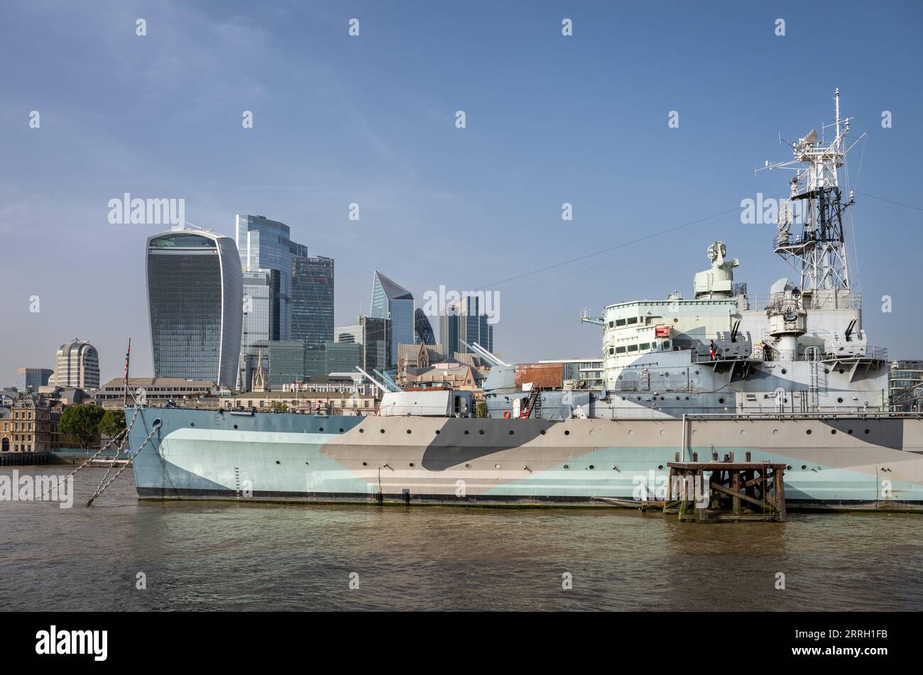 London, UK: HMS Belfast, a Royal Navy warship that was active in World ...