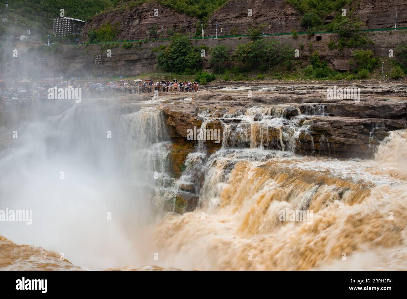 Hukou waterfall at horizontal composition Stock Photo - Alamy