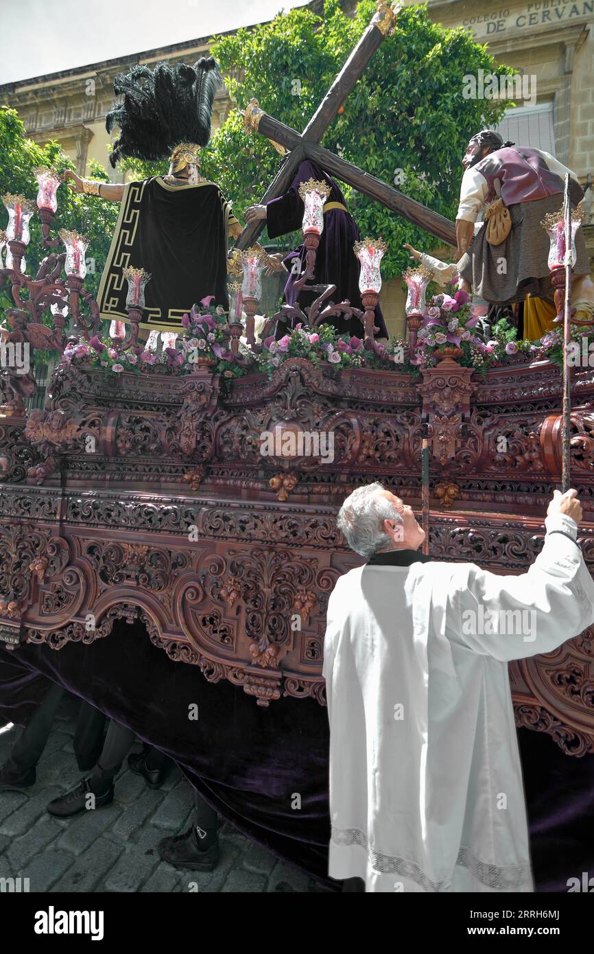 Holy week paso hi-res stock photography and images - Alamy