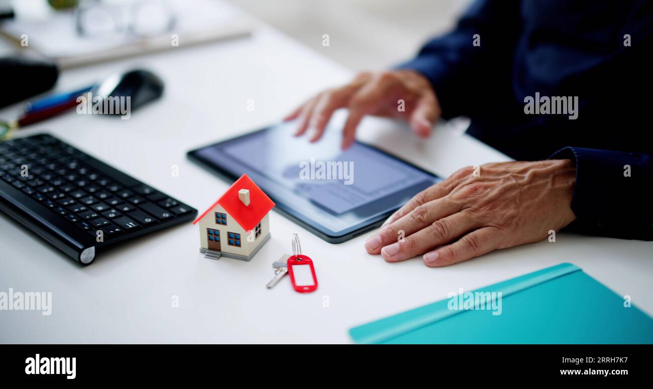 Property Management. House Lease And Ownership Deed Stock Photo - Alamy