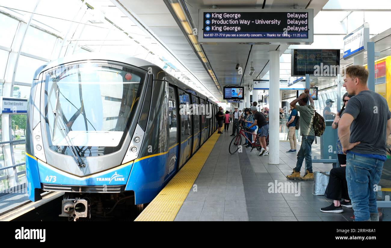 Breakdown train hi-res stock photography and images - Alamy