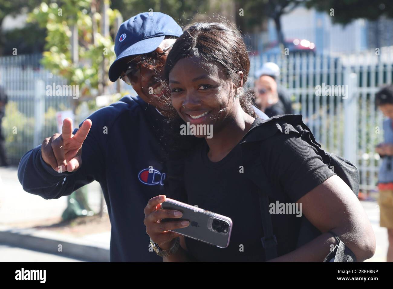 220620 -- SAN FRANCISCO, June 20, 2022 -- People take part in a ...
