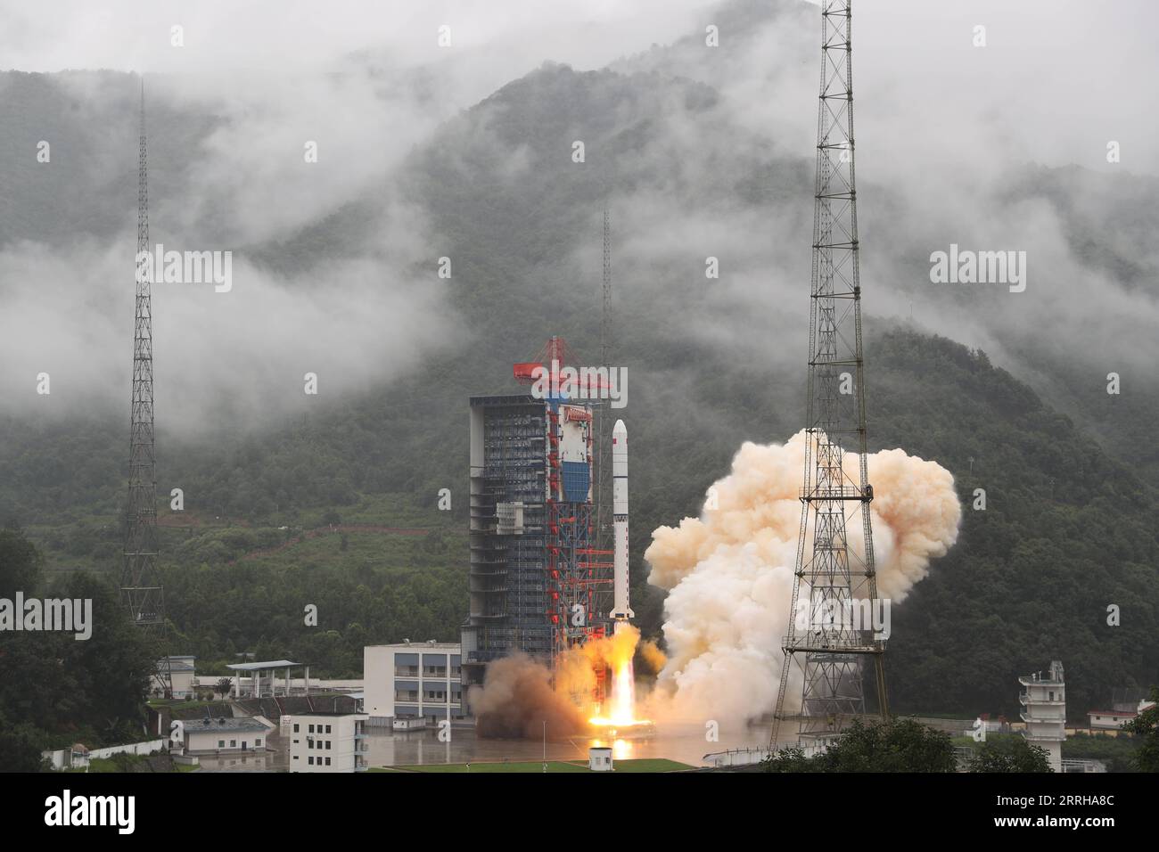 M estimation hi-res stock photography and images - Alamy