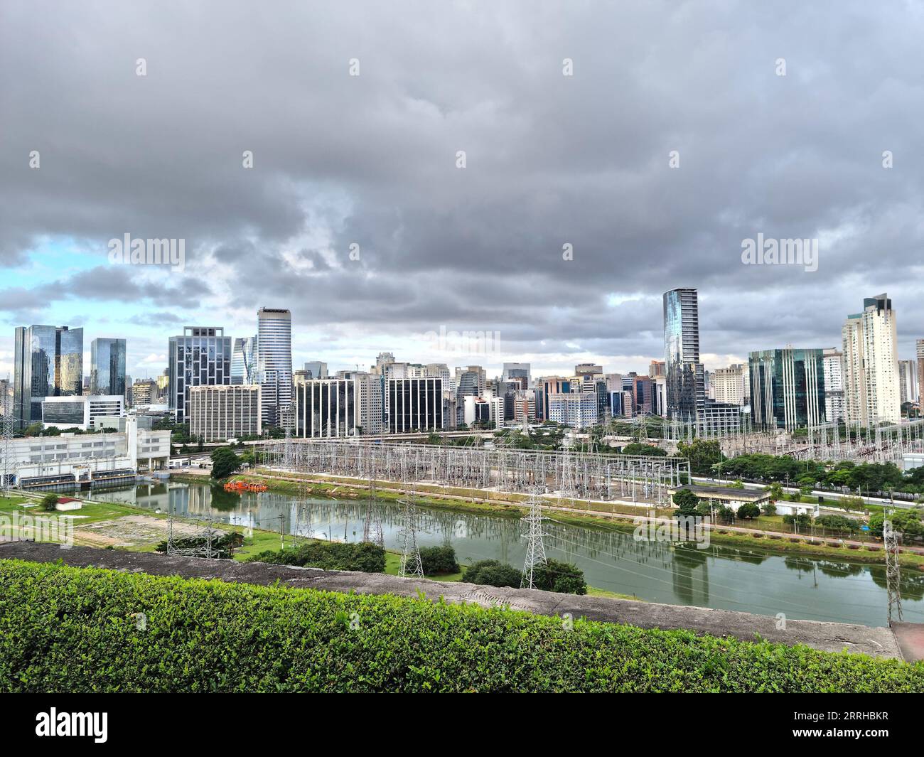 View of Sao Paulo and the Pinheiros river, Brazil Stock Photo - Alamy