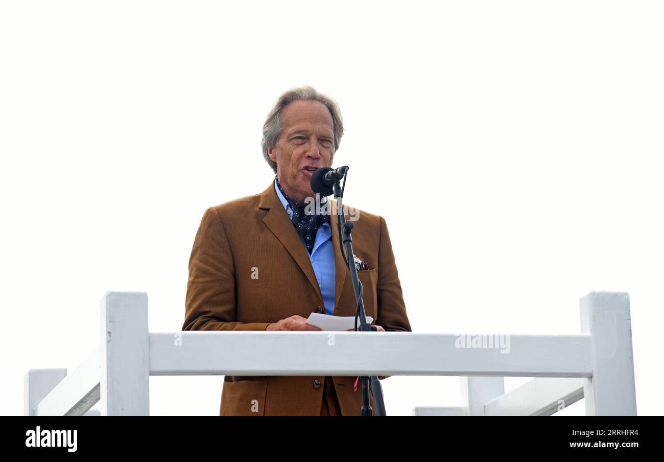 The Duke of Richmond leads a tribute to her majesty Queen Elizabeth II ...