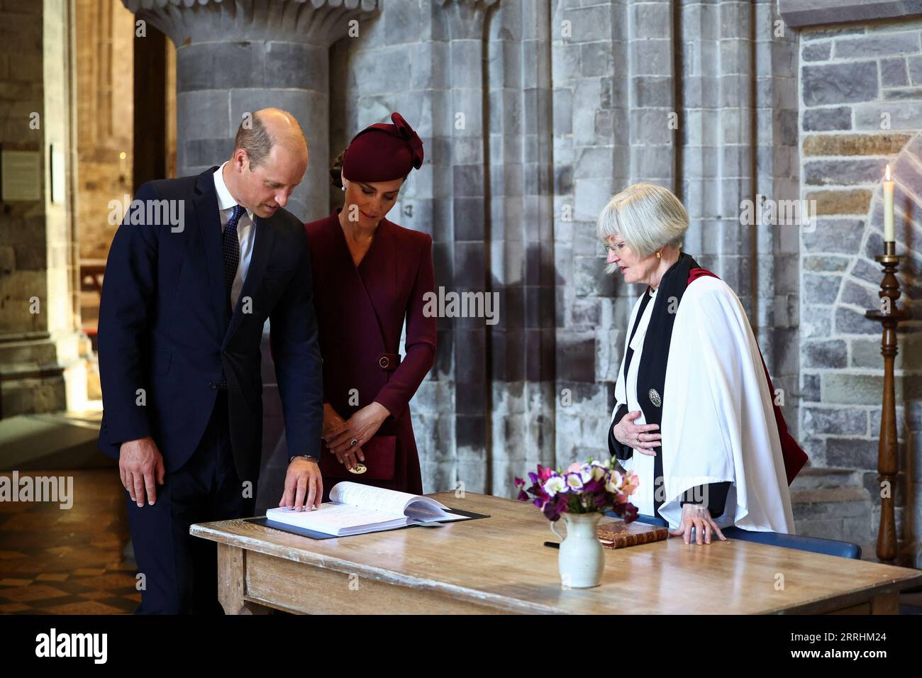 Sarah rowland jones hi-res stock photography and images - Alamy