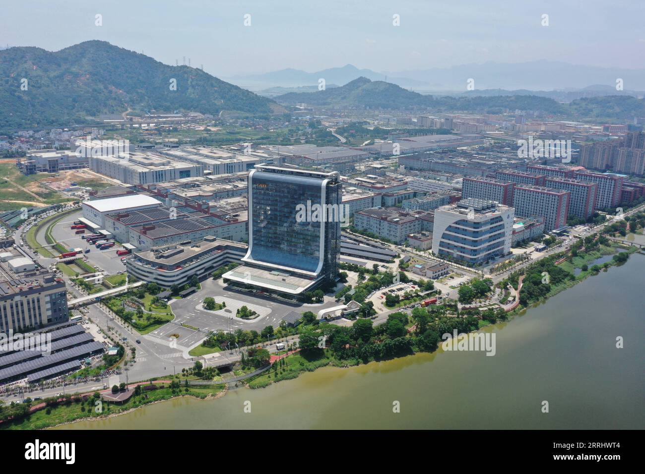 Catl china hi-res stock photography and images - Alamy