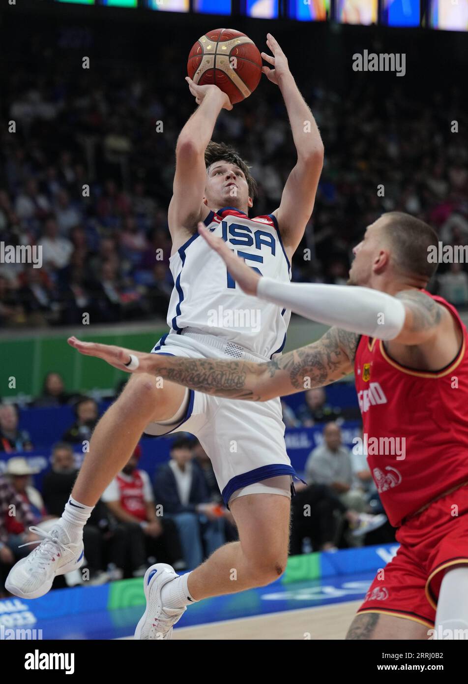 Manila, Philippines. 8th Sep, 2023. Austin Reaves (L) of the United ...