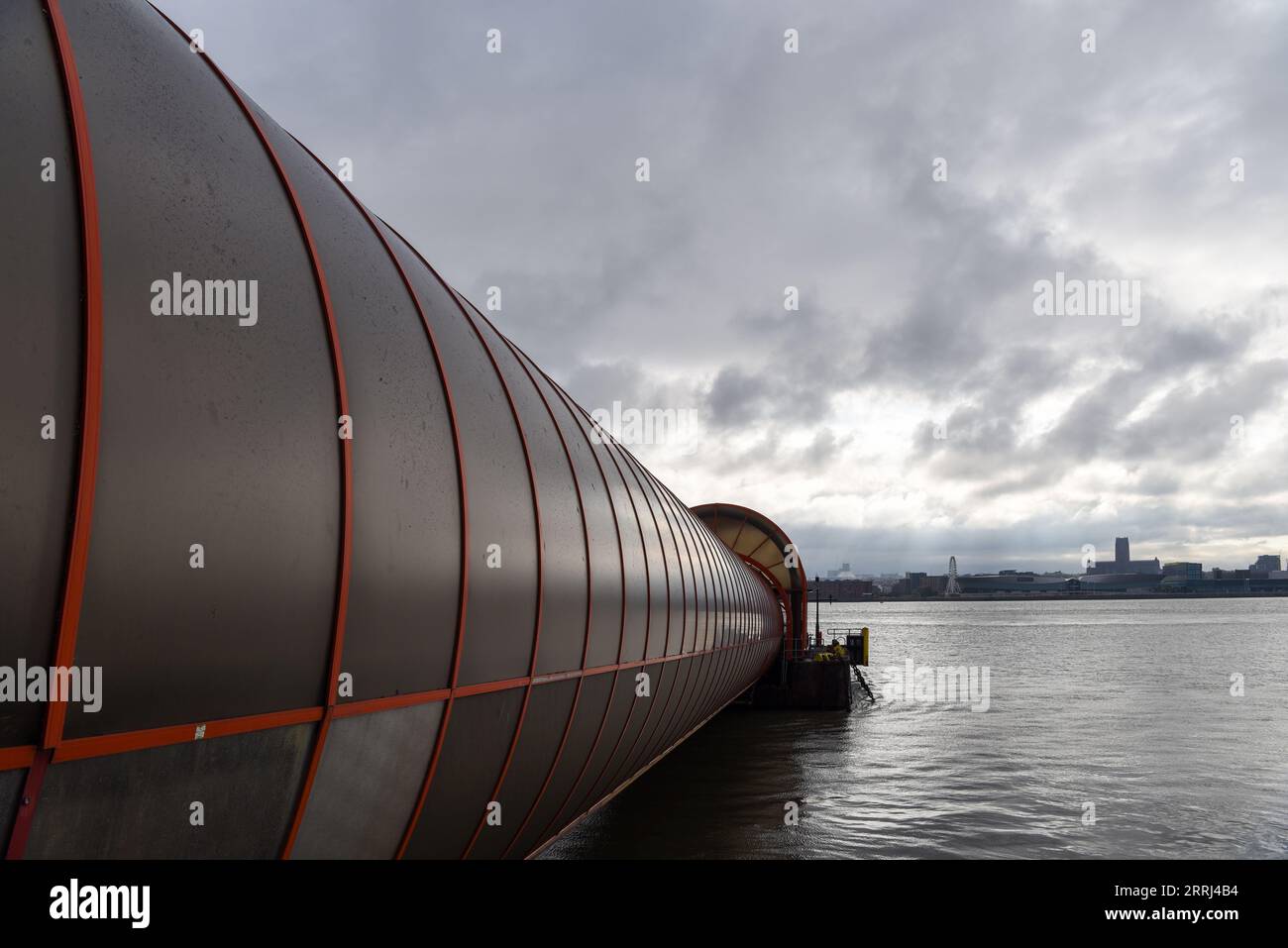 Woodside Ferry Terminal landing stage Stock Photo - Alamy