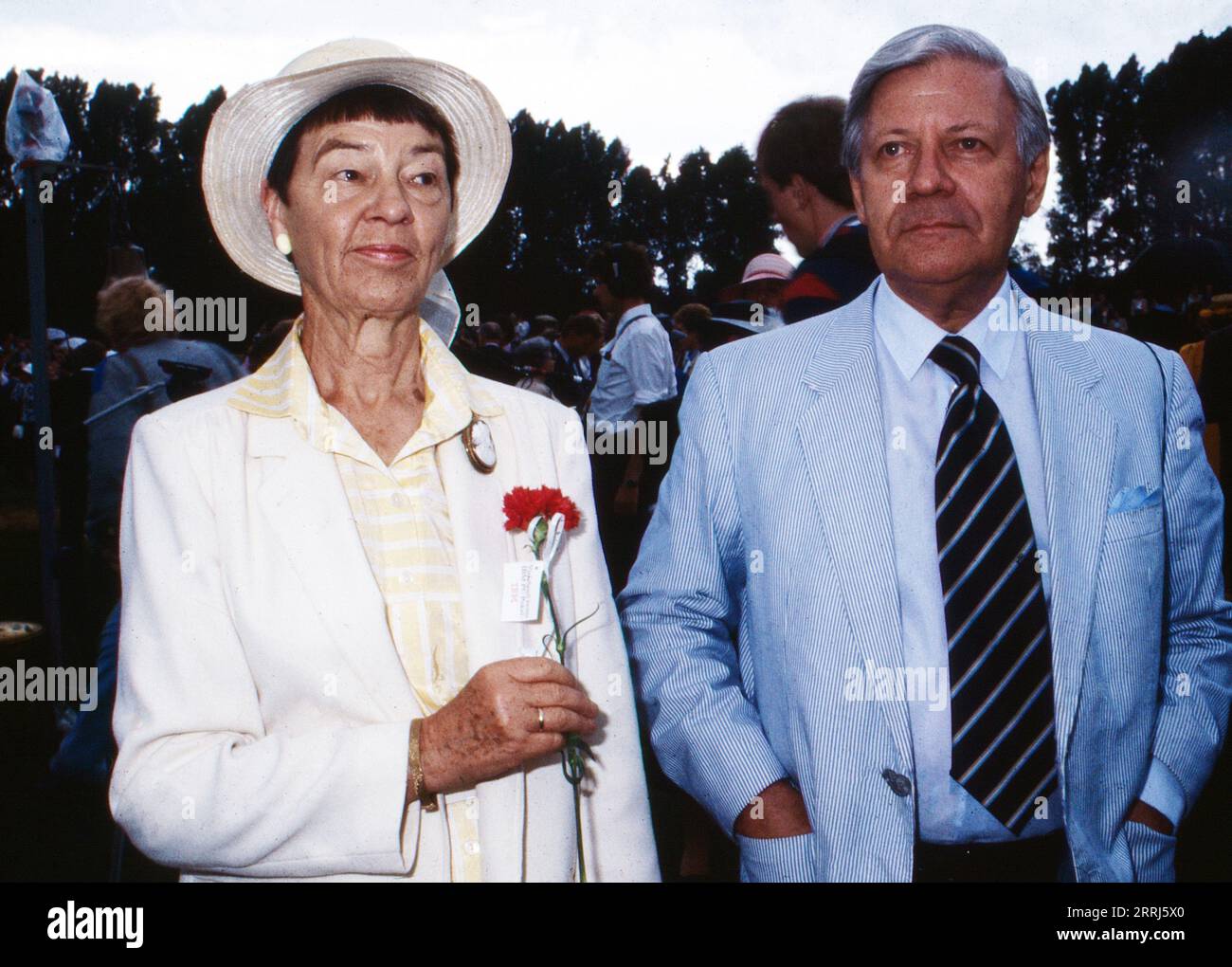 Helmut schmidt hat hi-res stock photography and images - Alamy