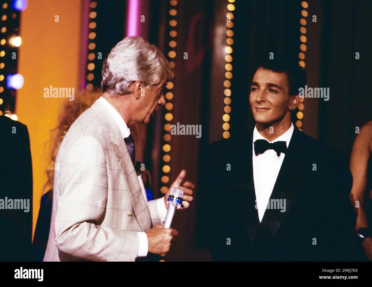 Mark Keller, deutscher Schauspieler und Sänger, als Imitator von Dean ...