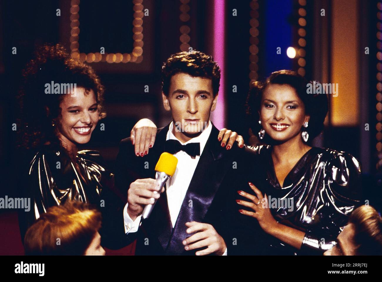 Mark Keller, deutscher Schauspieler und Sänger, als Imitator von Dean Martin in der "Rudi ...