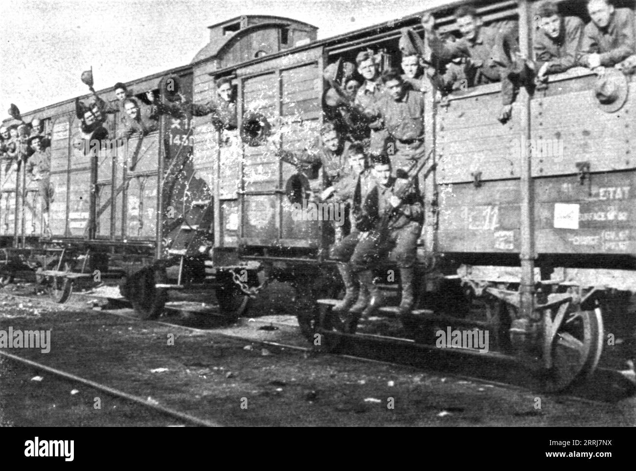 American soldiers en route Black and White Stock Photos & Images - Alamy