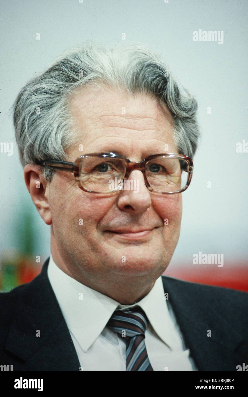 Hans Jochen Vogel, deutscher Politiker, Deutschland um 1987 Stock Photo ...