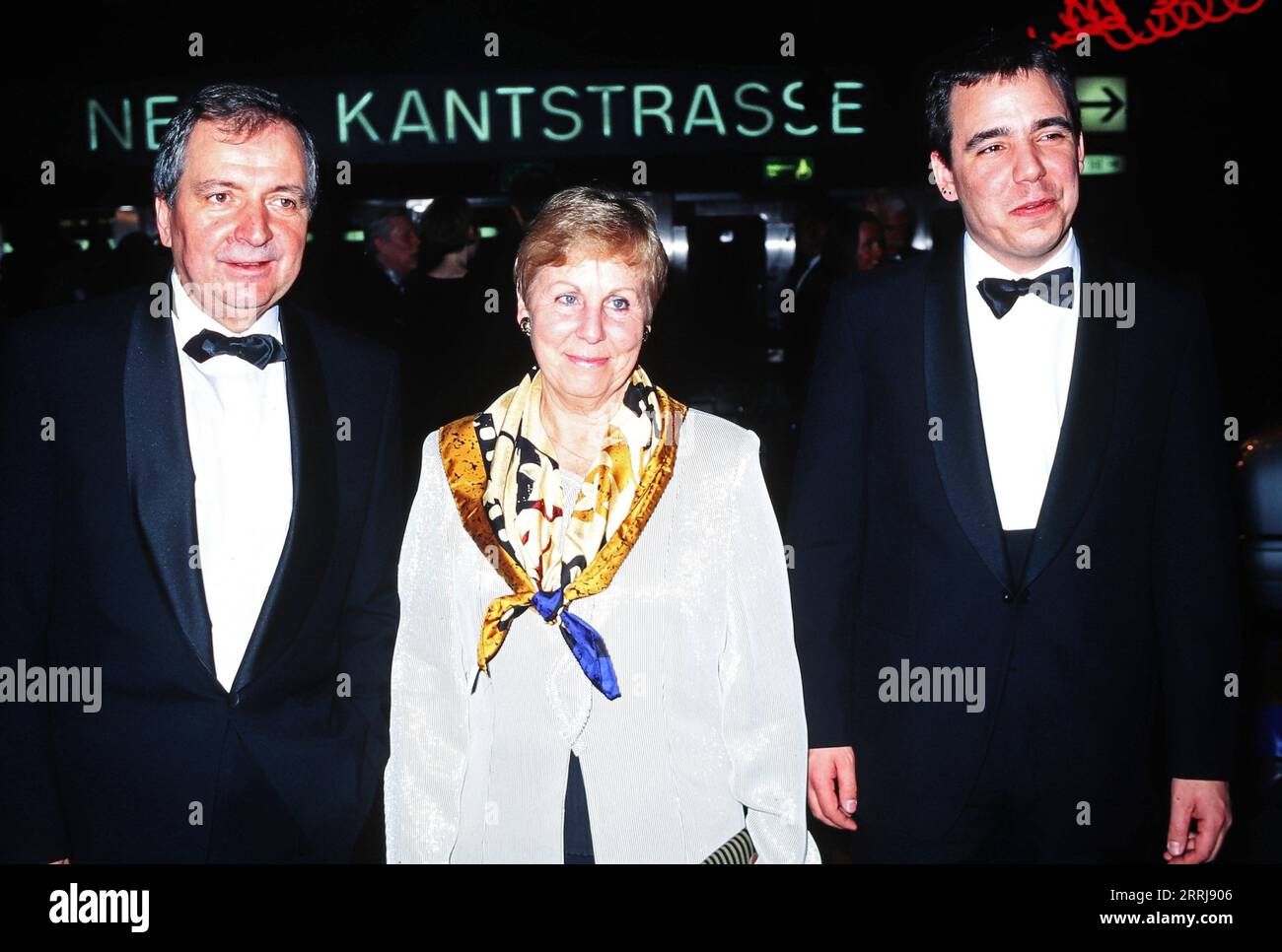 Klaus toepfer family hi-res stock photography and images - Alamy