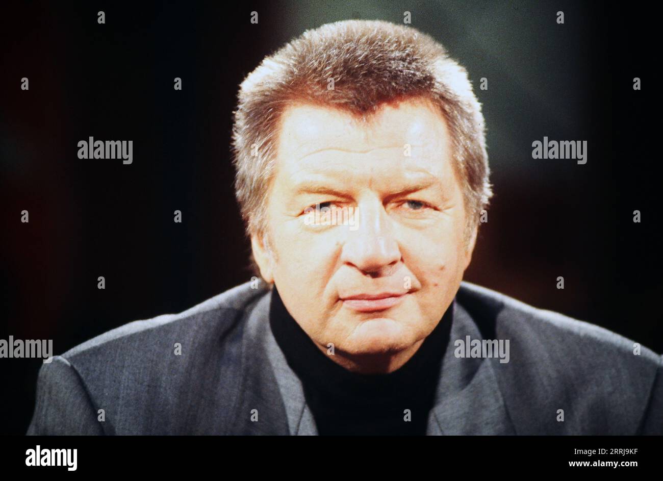 Werner Schneyder, österreichischer Kabarettist, Autor, Schauspieler und ...