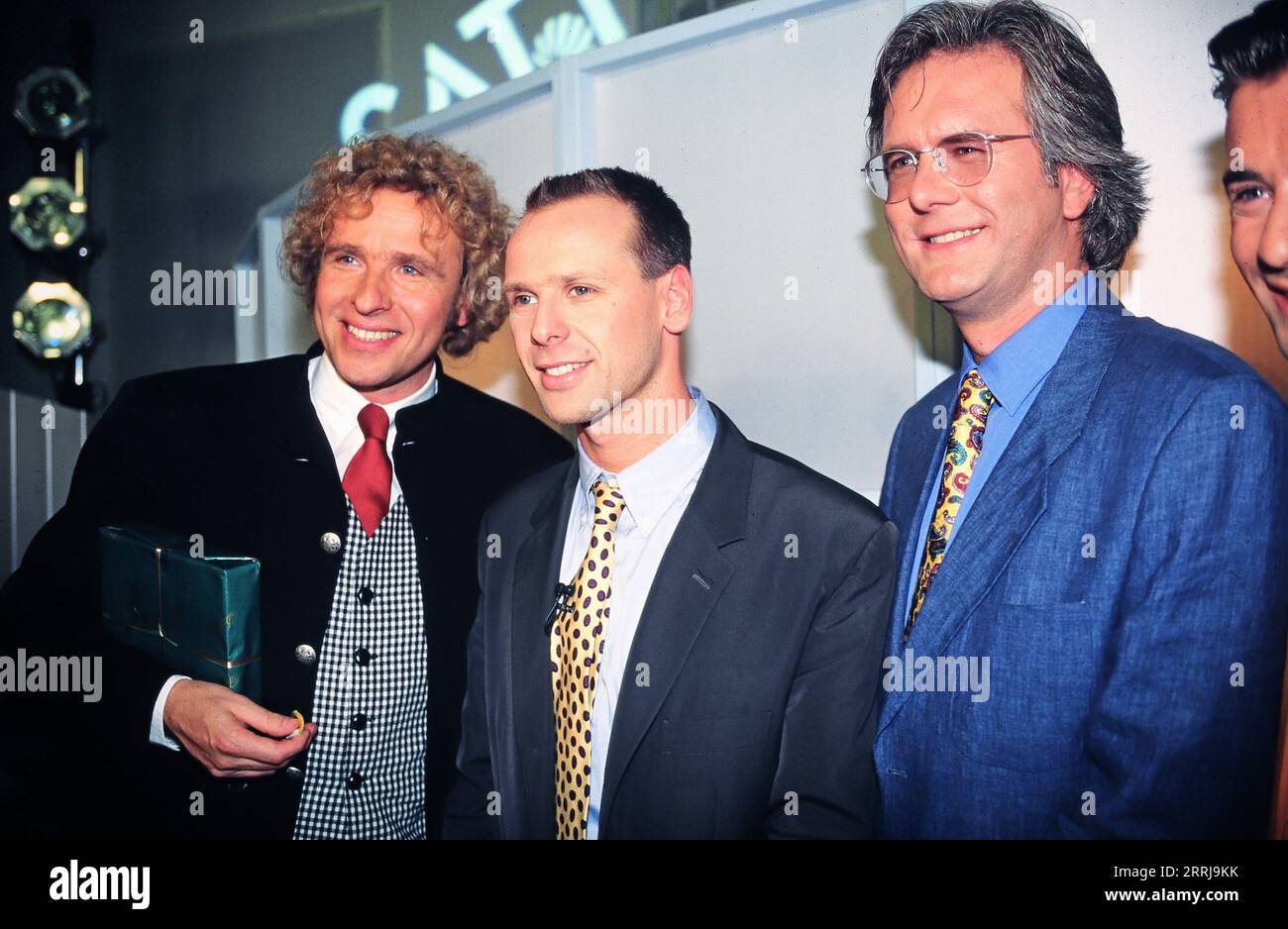Thomas Gottschalk und Harald Schmidt mit Medienmanager und SAT 1 Programmgeschäftsführer Fred ...