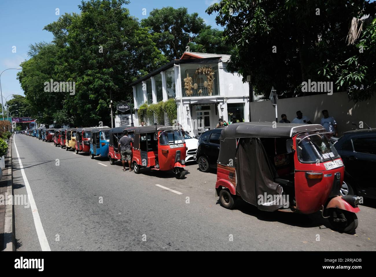 President ranil wickremesinghe hi-res stock photography and images - Alamy