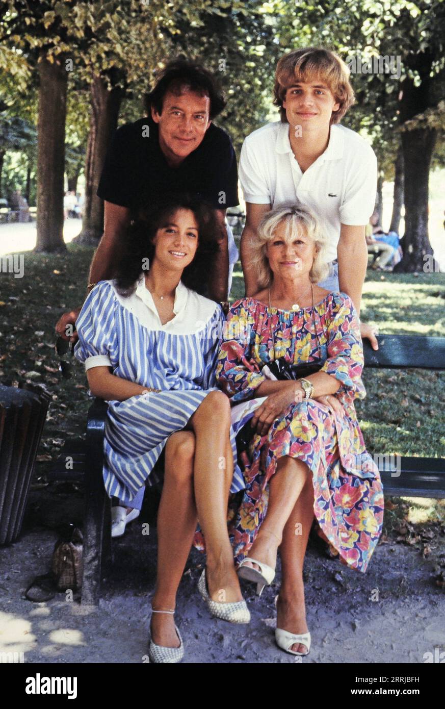 Schauspielerfamilie: Klausjürgen Wussow mit Ehefrau Ida Krottendorf und ...