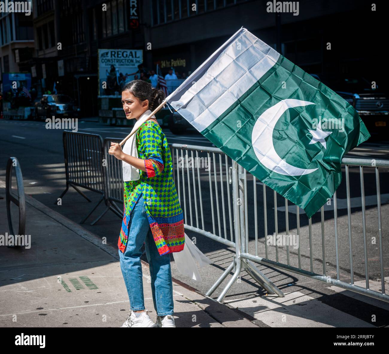 Pakistani-Americans and their supporters march on Madison Avenue in New ...
