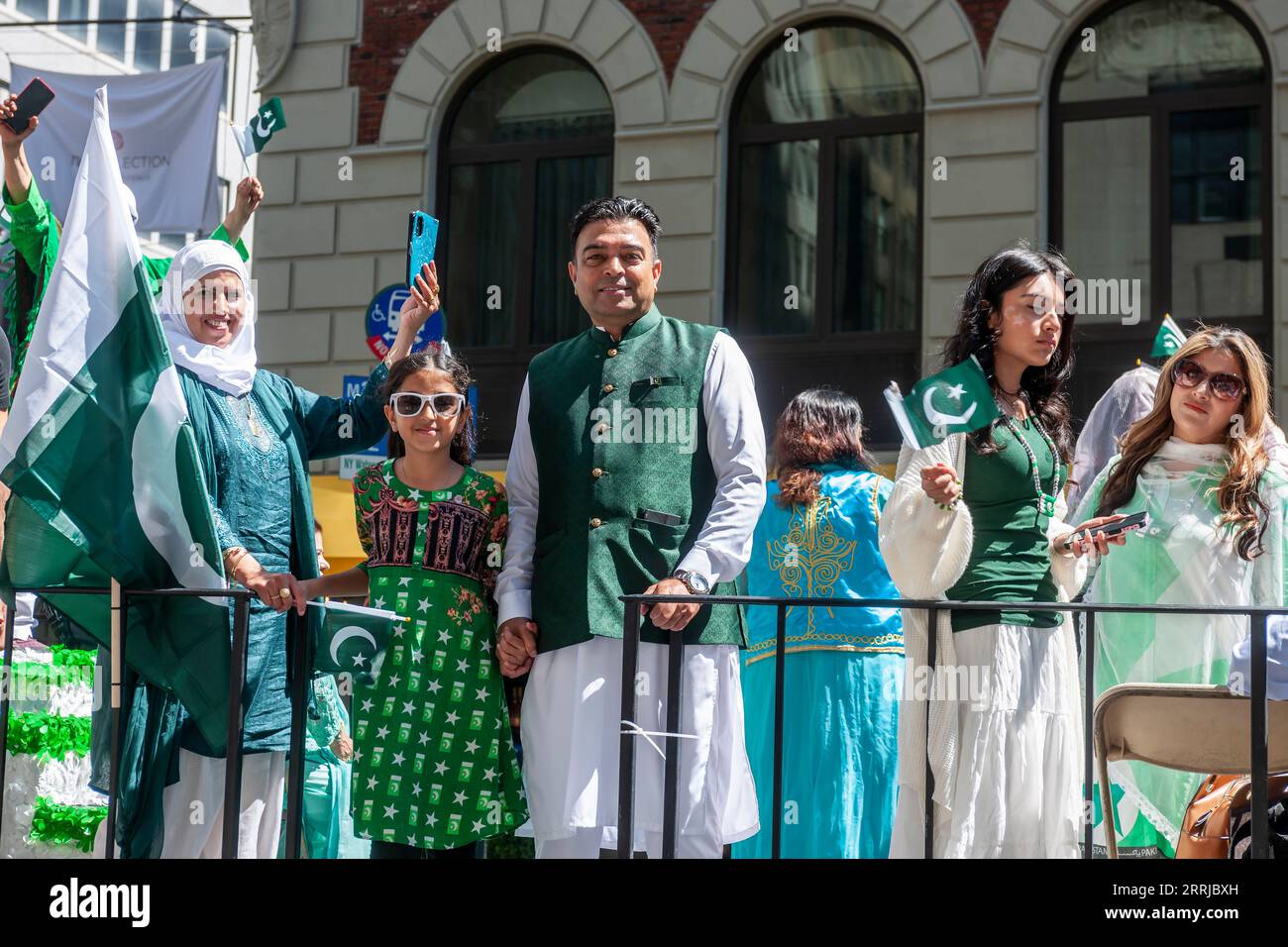 Pakistani-Americans and their supporters march on Madison Avenue in New ...