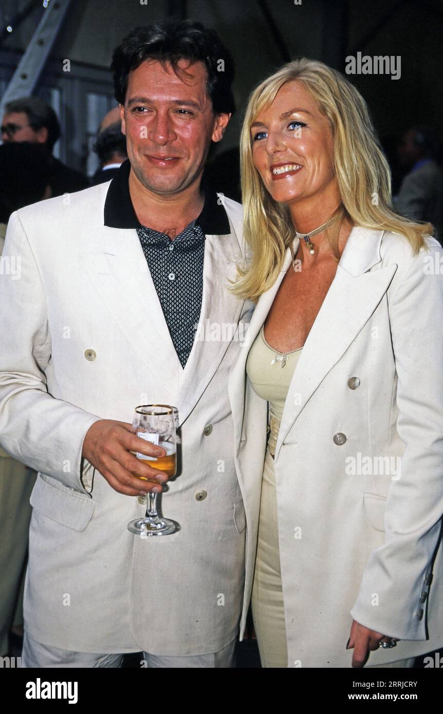 Marion fedder hi-res stock photography and images - Alamy