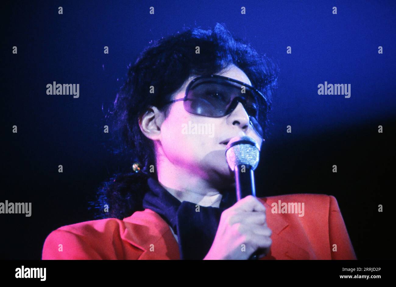 Yoko Ono, japanisch-amerikanische Künstlerin der Fluxus-Bewegung ...