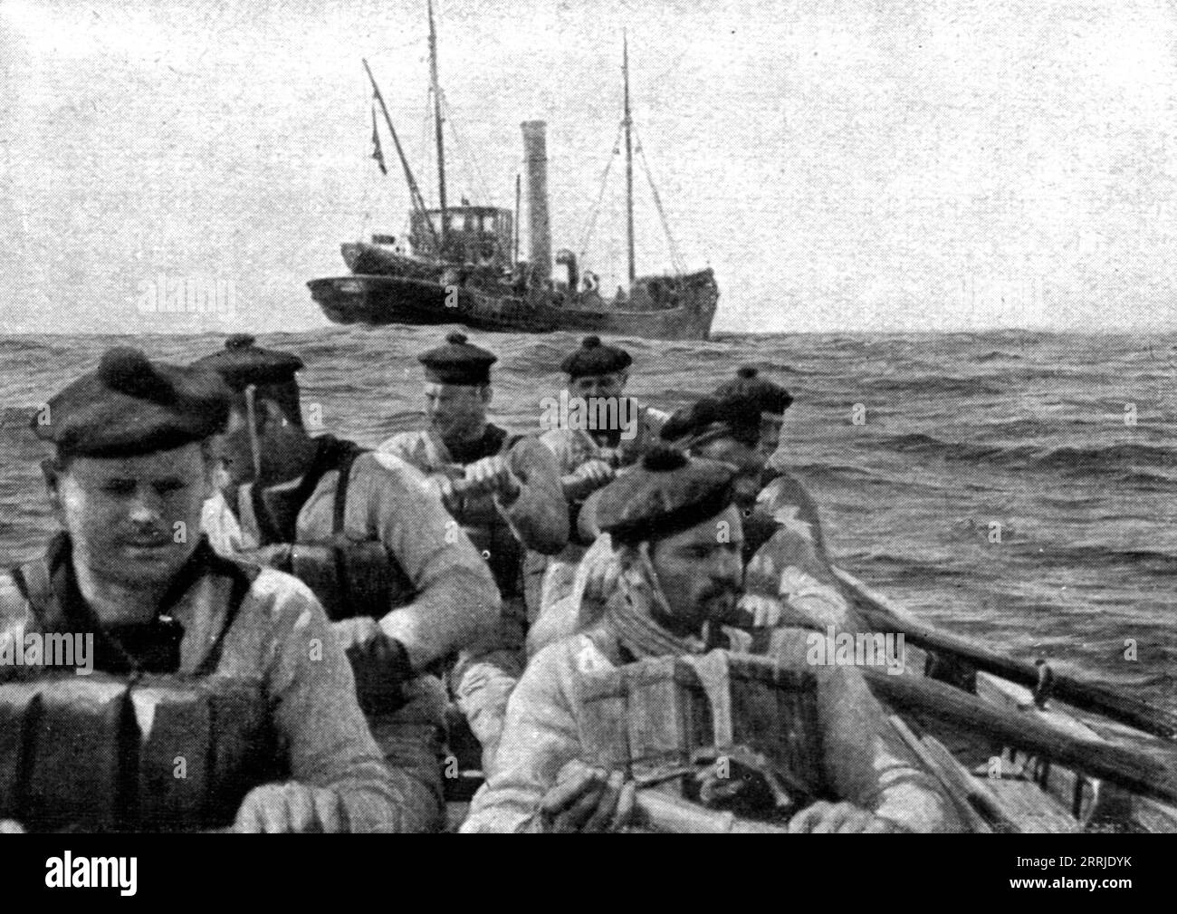 1914 crew photo 1910s crew photo hi-res stock photography and images ...